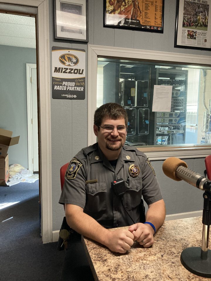 Cody Burson Joins The Morning Show To Talk About Shop With A Cop – KXEO