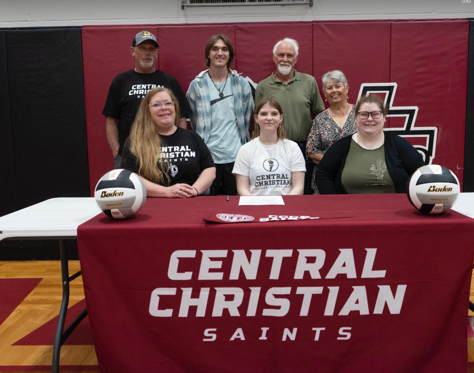 Mexico High School Graduate Shianna Exendine Signs To Play Volleyball ...